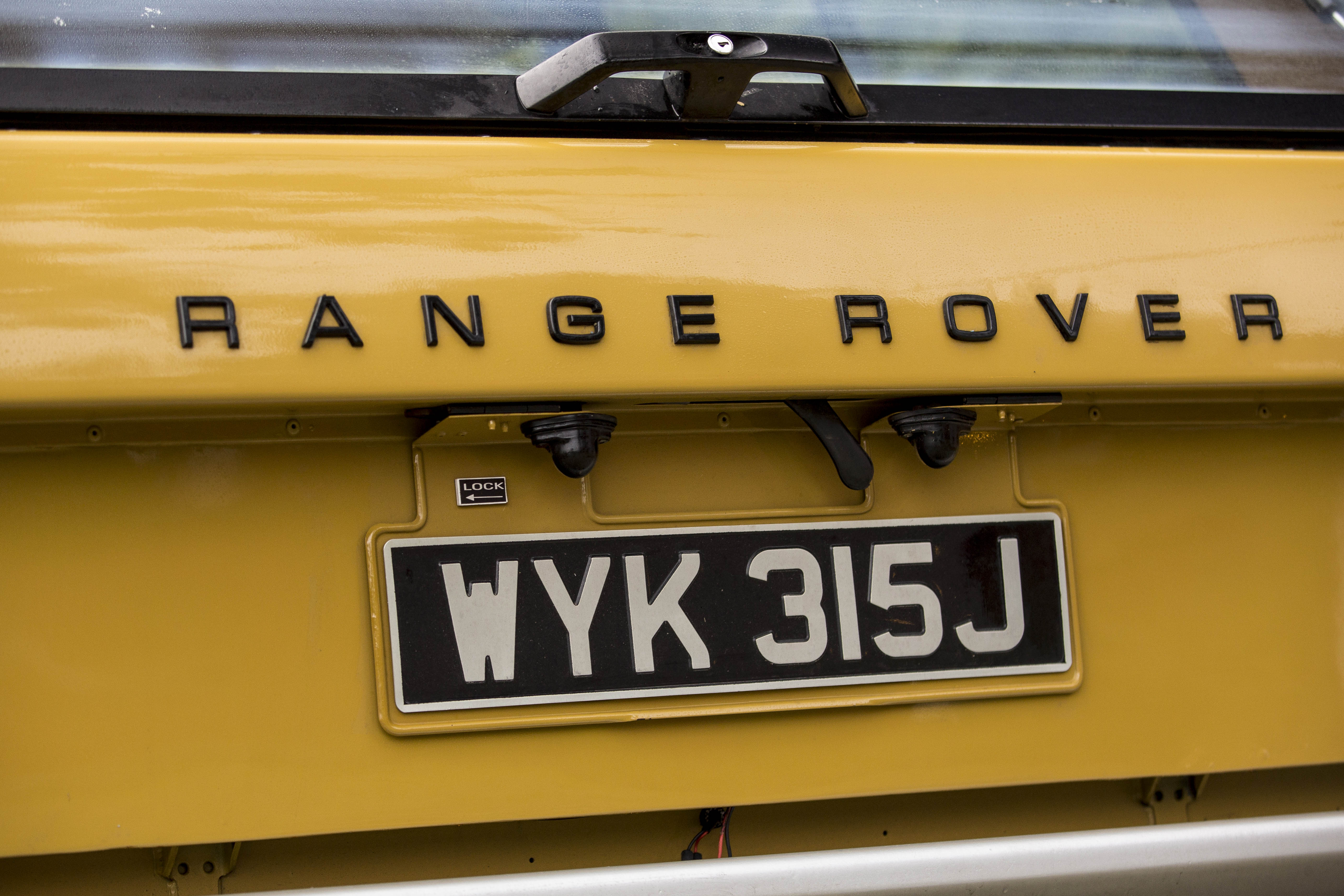 50 Jahre Range Rover - Range Rover Classic (1970-1995) - Bahama Gold ...