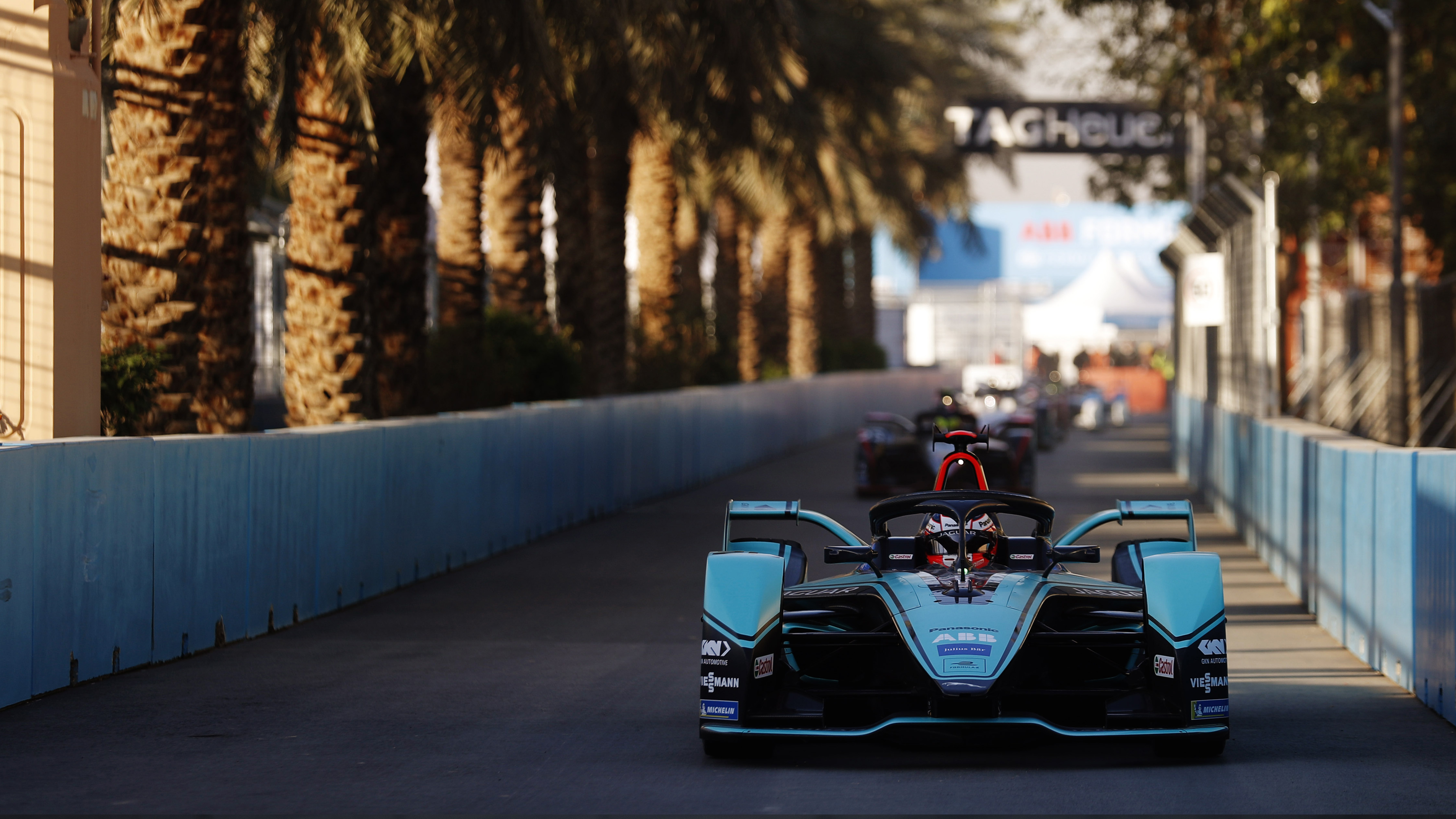 Jaguar Racing Zoom Backgrounds | Jaguar Racing Media Newsroom