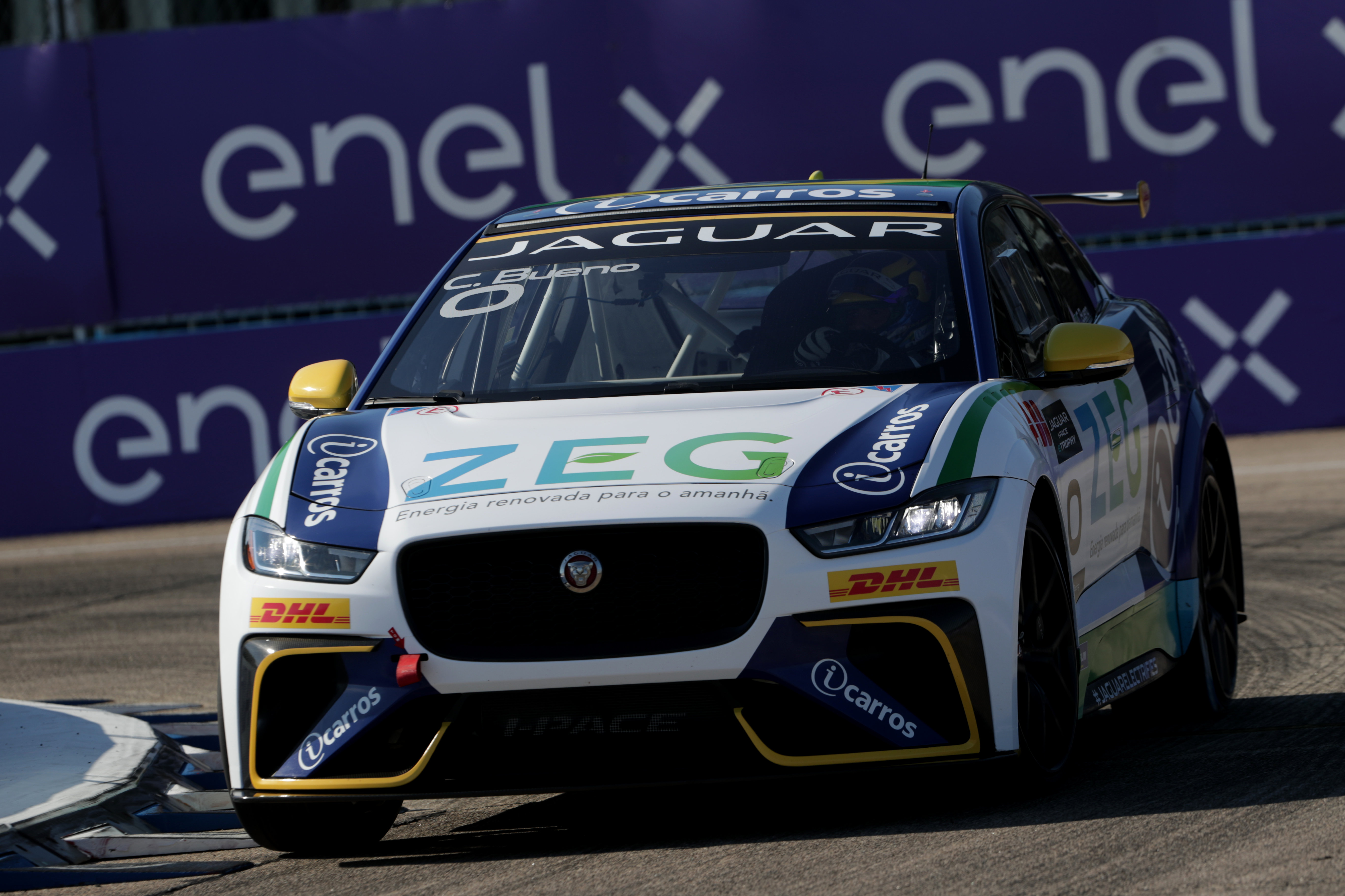 BRAZILIAN BUENO BACK TO WINNING WAYS IN BERLIN | Jaguar Racing Media ...