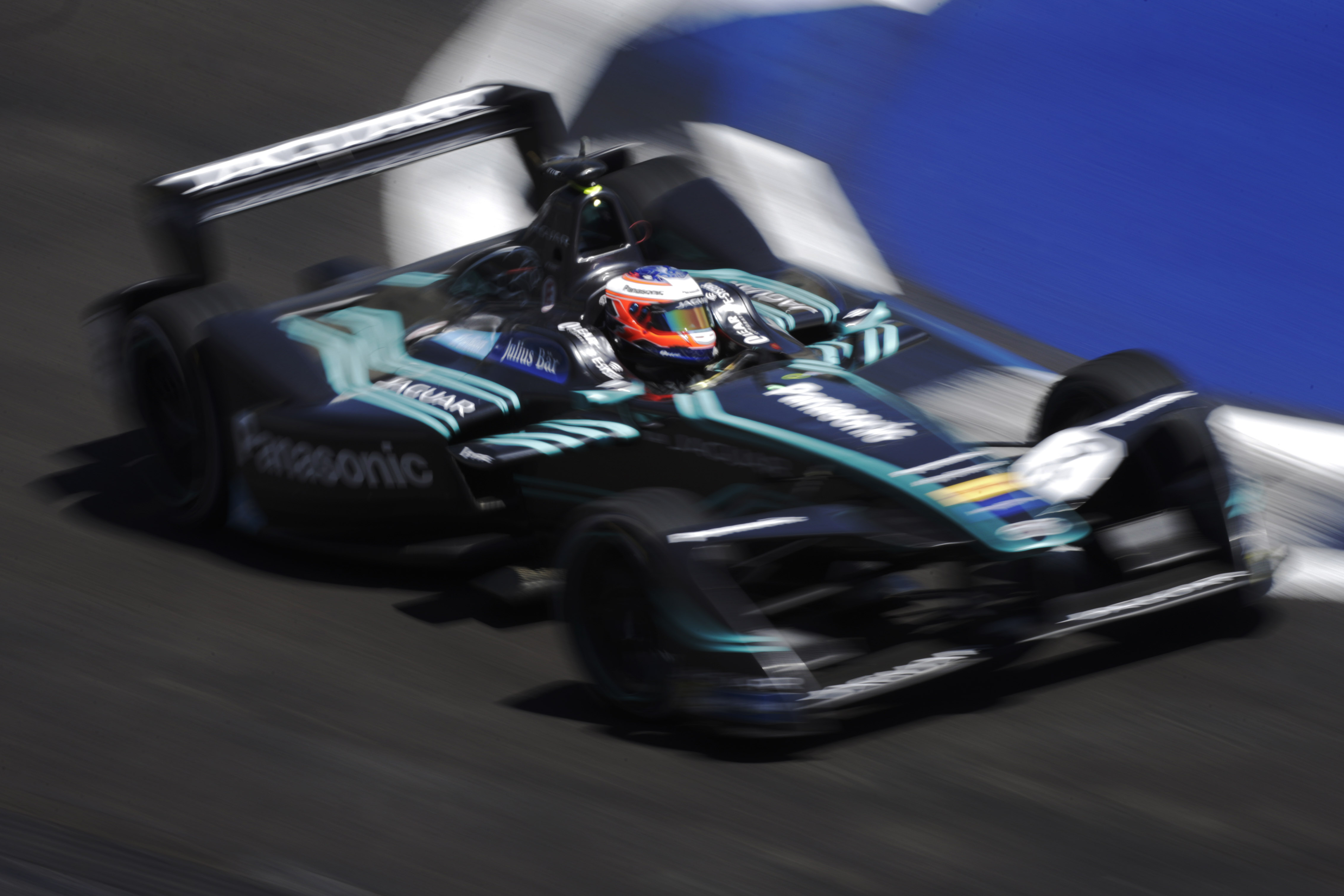 PANASONIC JAGUAR RACING STAYS COOL TO TAKE MAIDEN POINTS FINISH IN ...