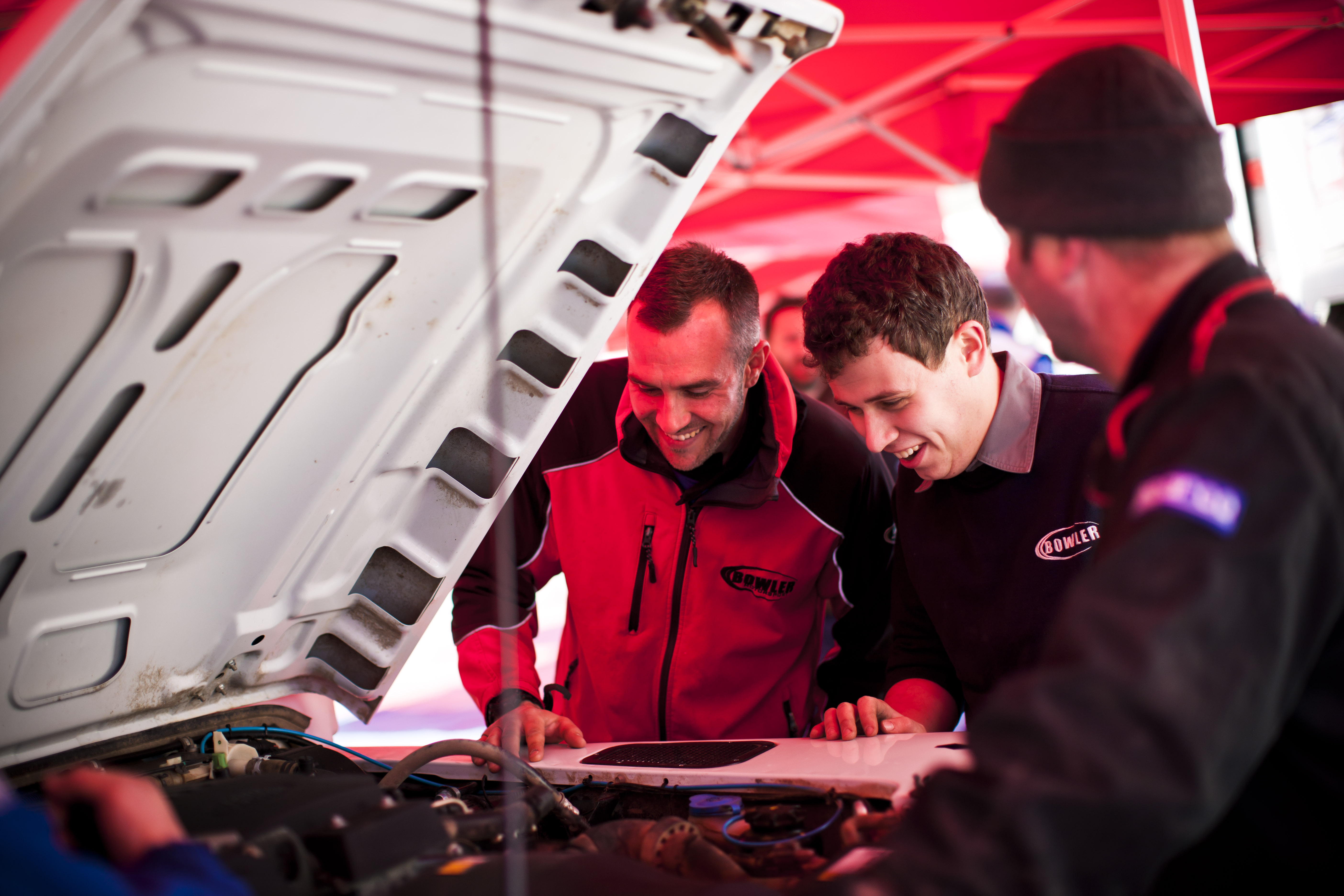 Encouraging Start to 2015 Defender Challenge with Edd Cobley Leading ...