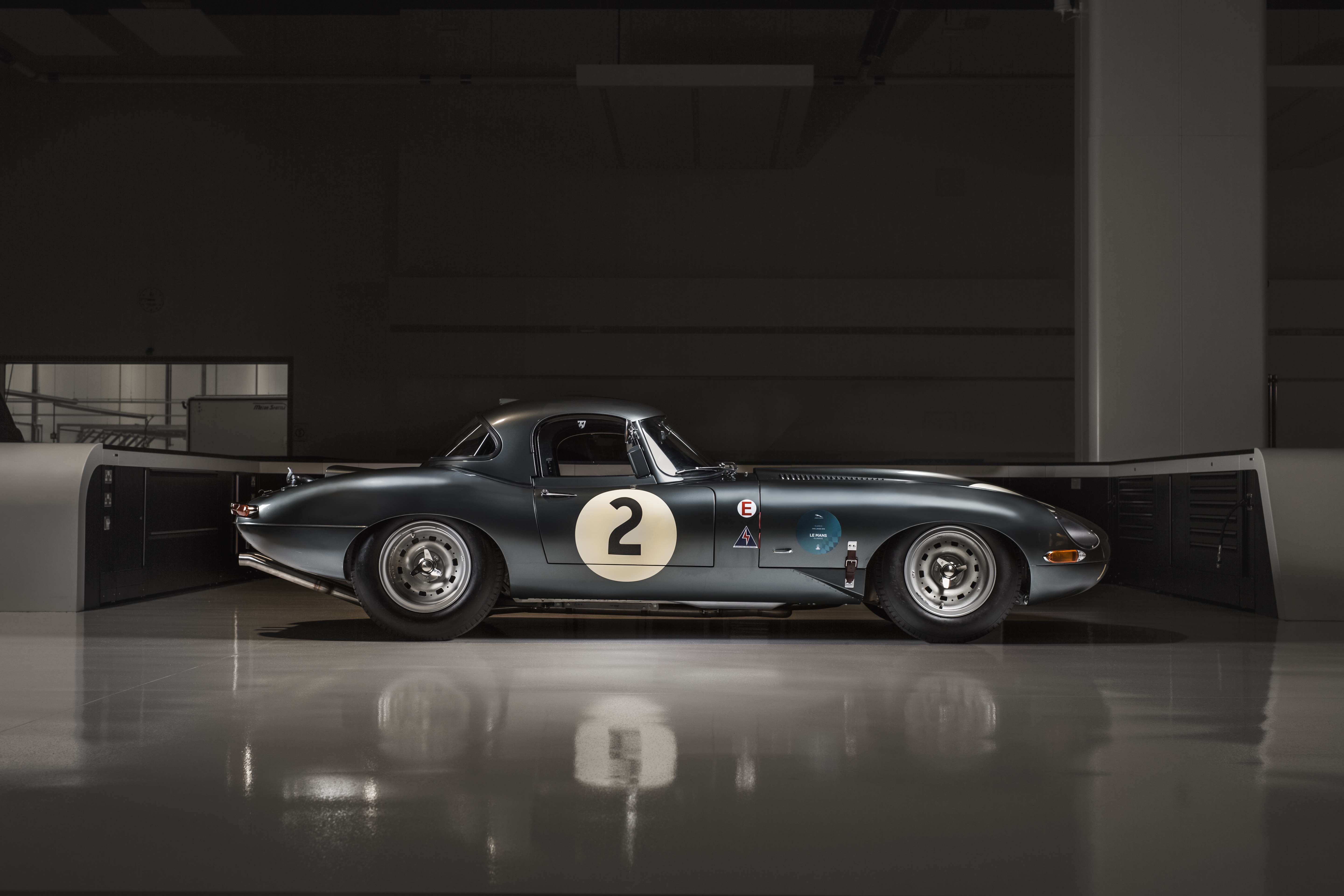 JAGUAR XJ13 SET FOR LE MANS DEBUT ON ITS 50TH ANNIVERSARY | JLR Media ...