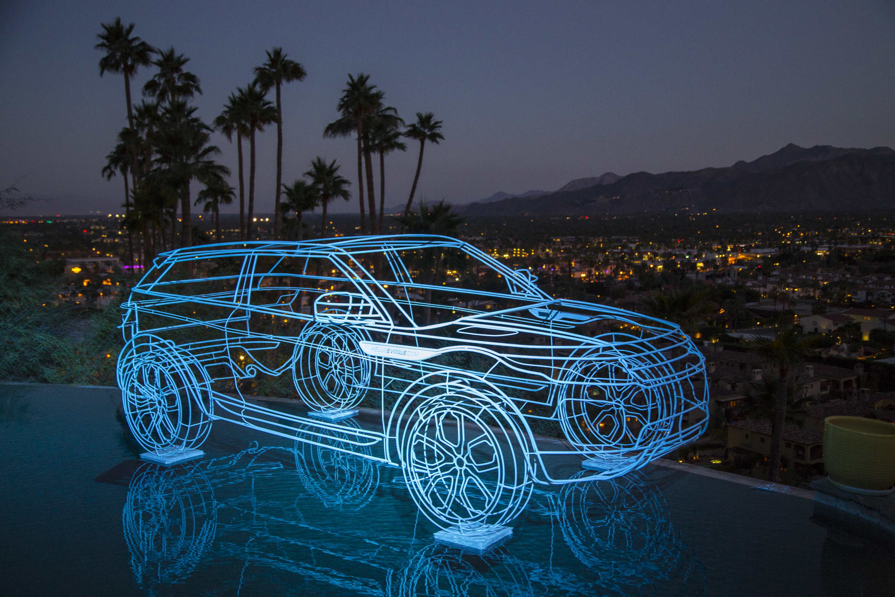 Land Rover Displays for the First Time the Discovery Sport Launch ...