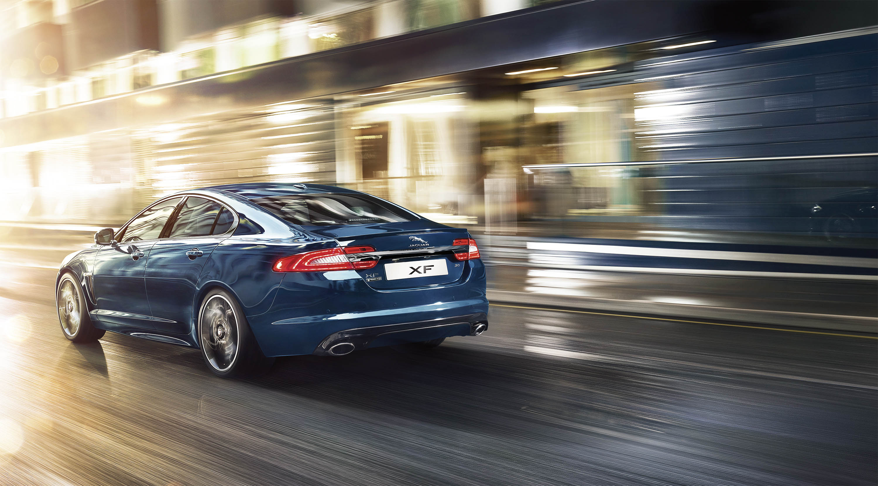 至尊经典 难得一驭捷豹XJL 80周年典藏版傲然耀世 | Jaguar Media Newsroom