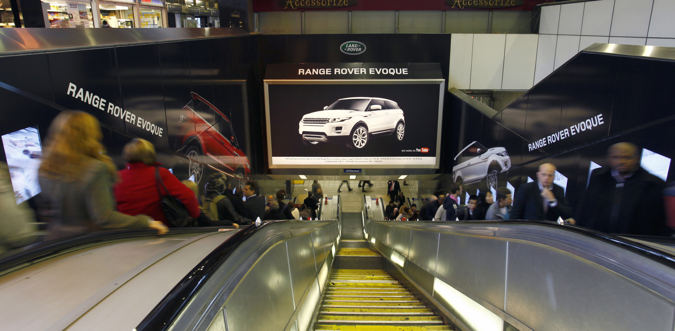 Range Rover Evoque Advertising | Land Rover Media Newsroom