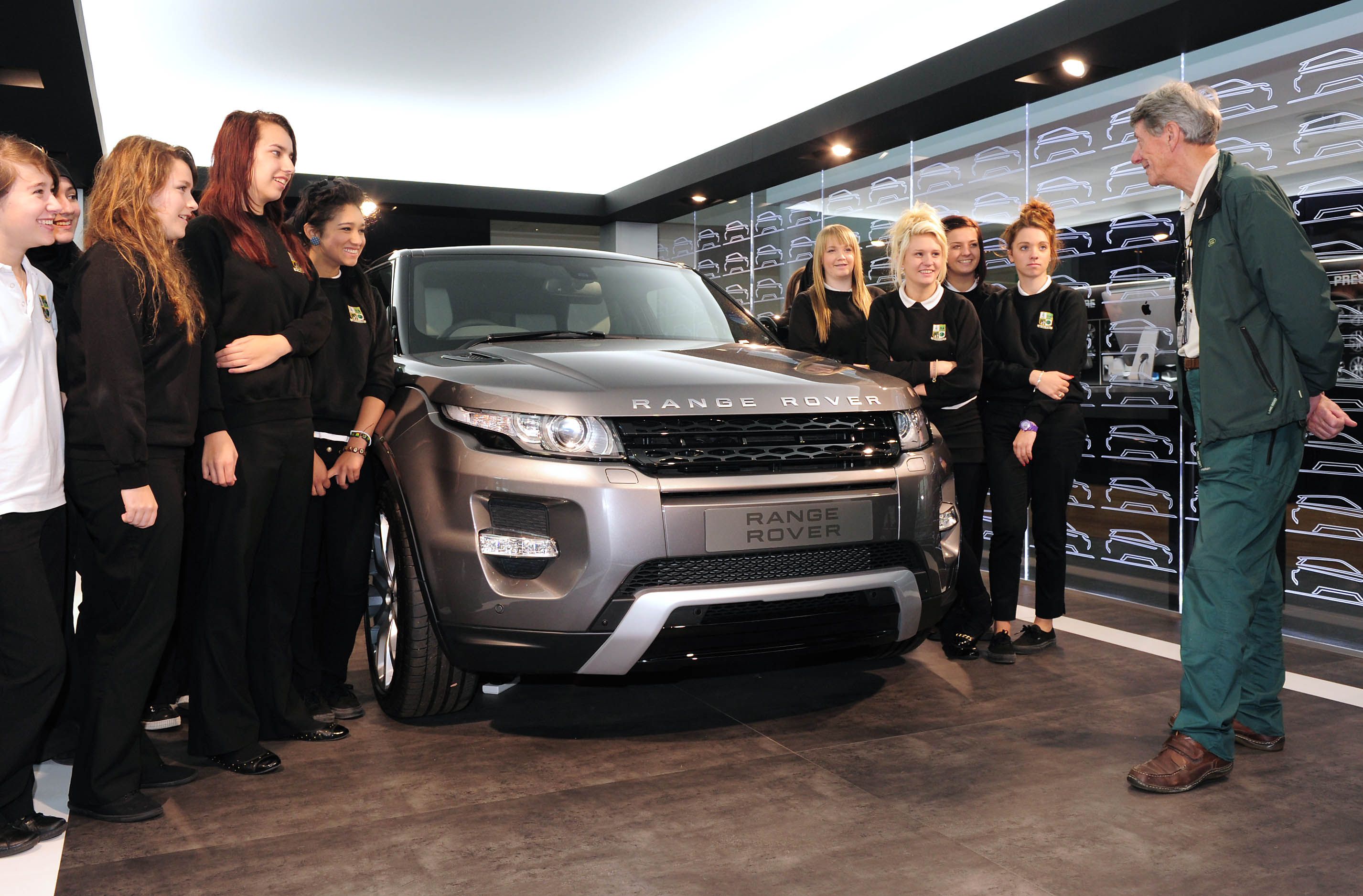 Jaguar Land Rover Invite Schools To 'See Inside Manufacturing' | JLR ...
