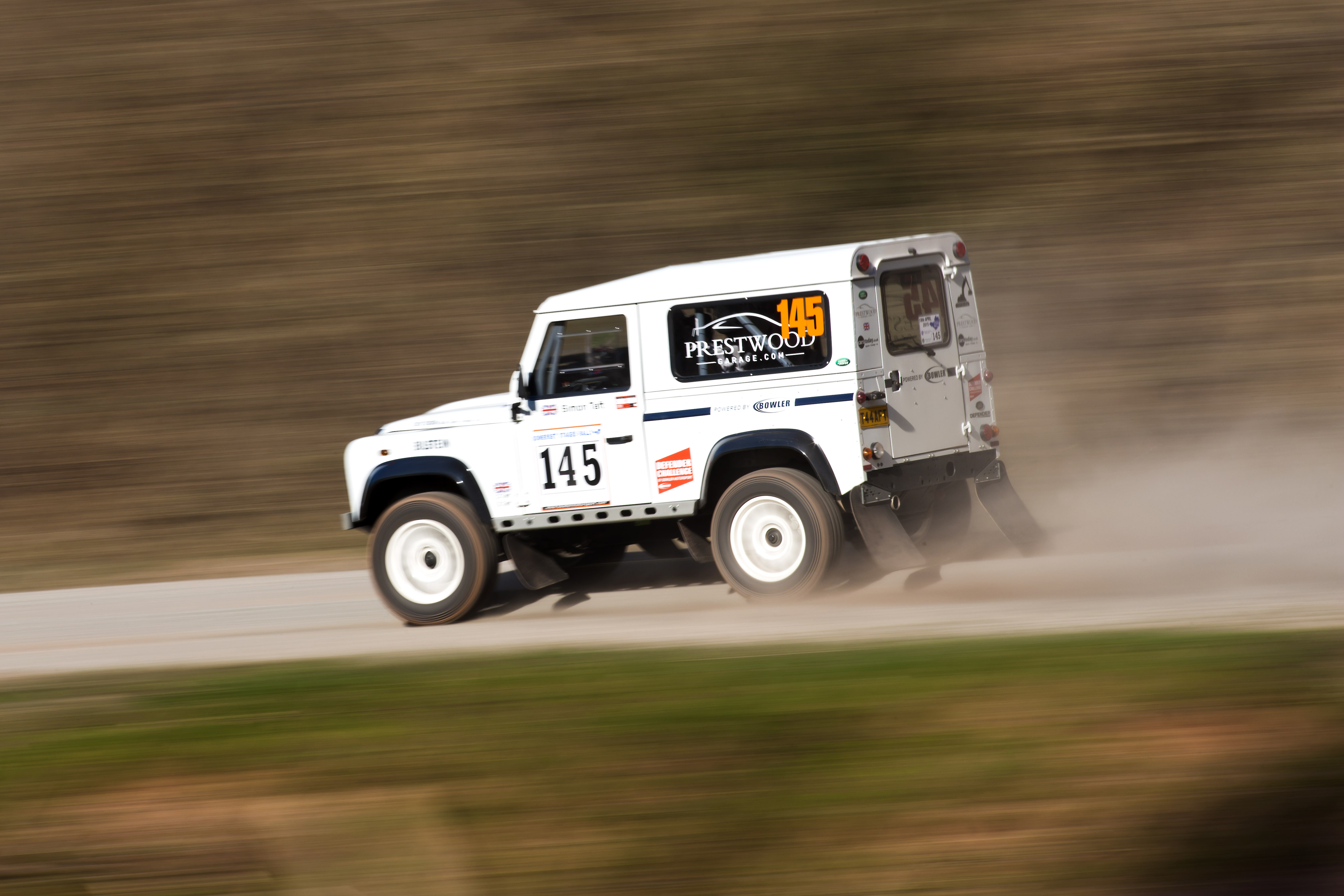 Encouraging Start to 2015 Defender Challenge with Edd Cobley Leading ...