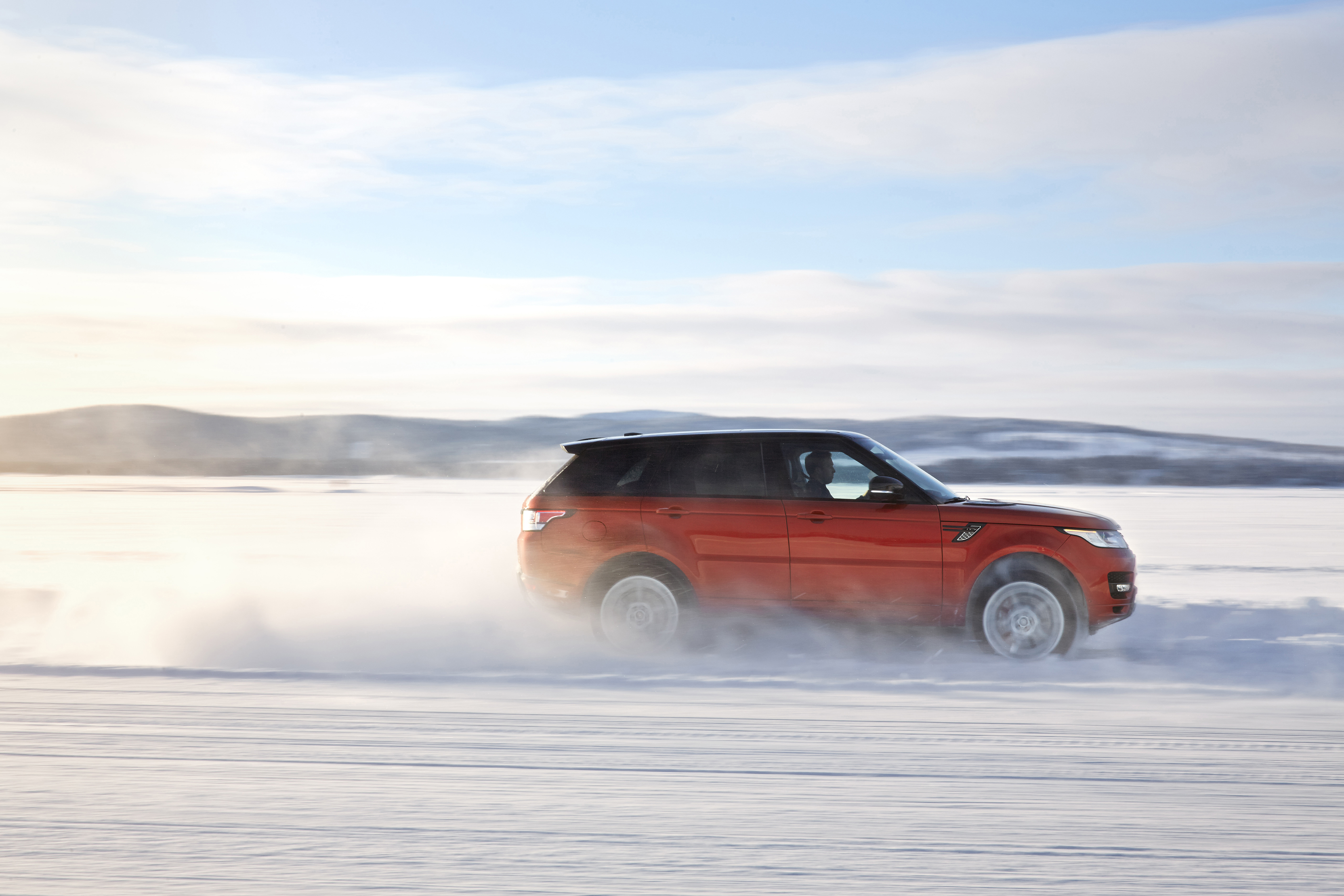 Land Rover stellt die Preisliste des neuen Range Rover Sport vor | Land ...