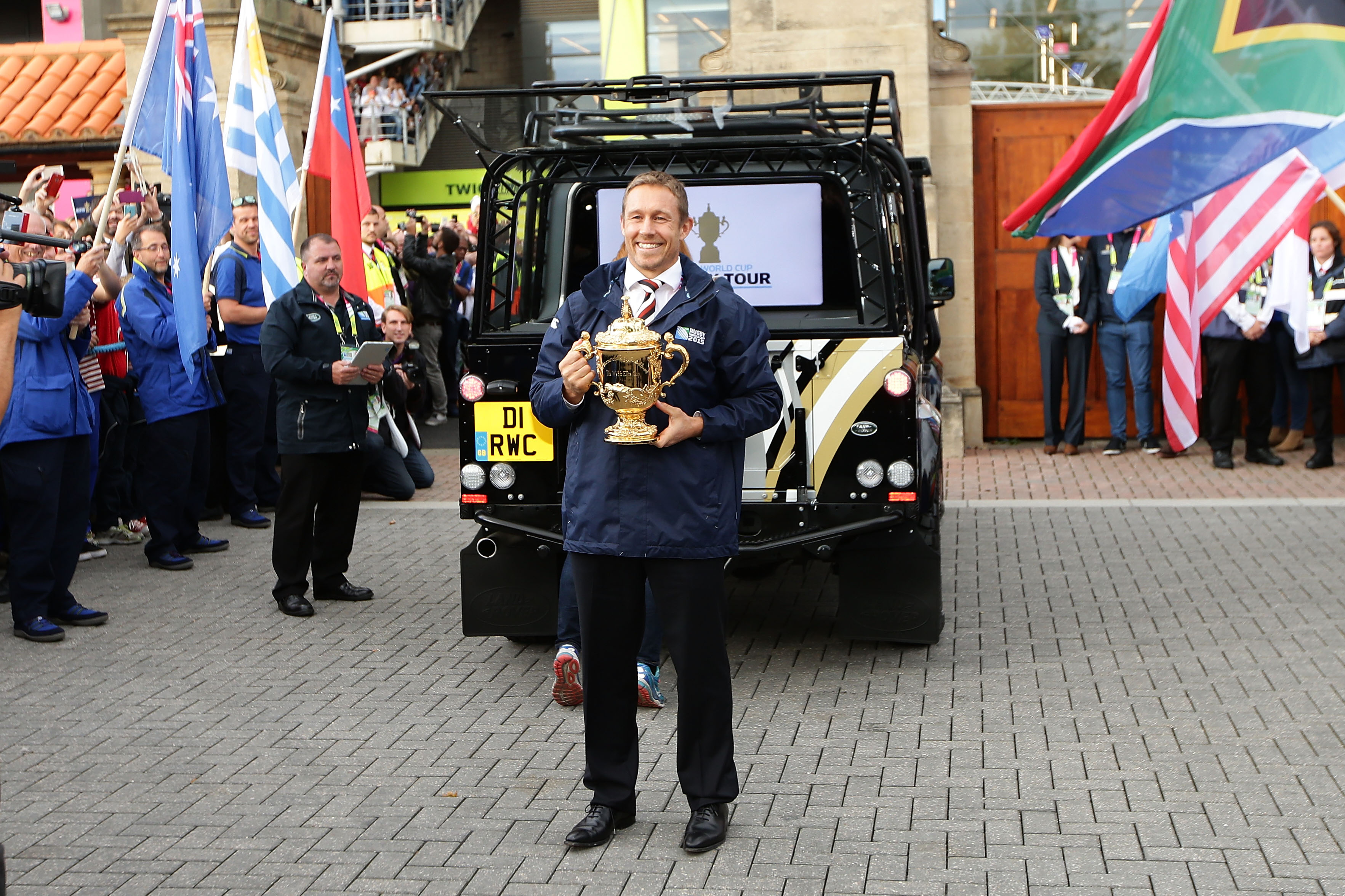 LAND ROVER CELEBRATES GREATEST EVER RUGBY WORLD CUP | Land Rover Media ...