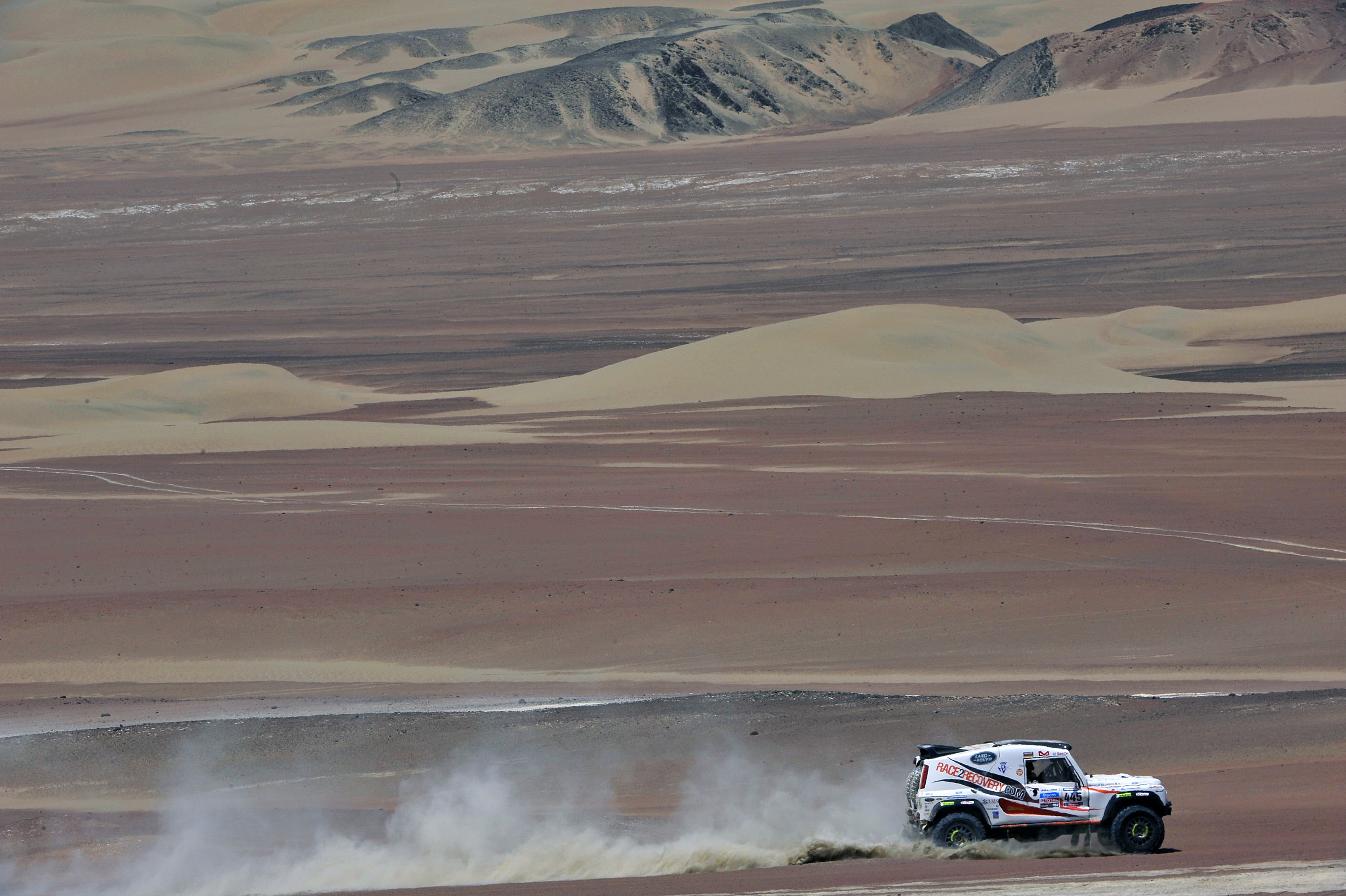 Continued Land Rover Support for Race2Recovery’s 2014 Dakar Campaign ...