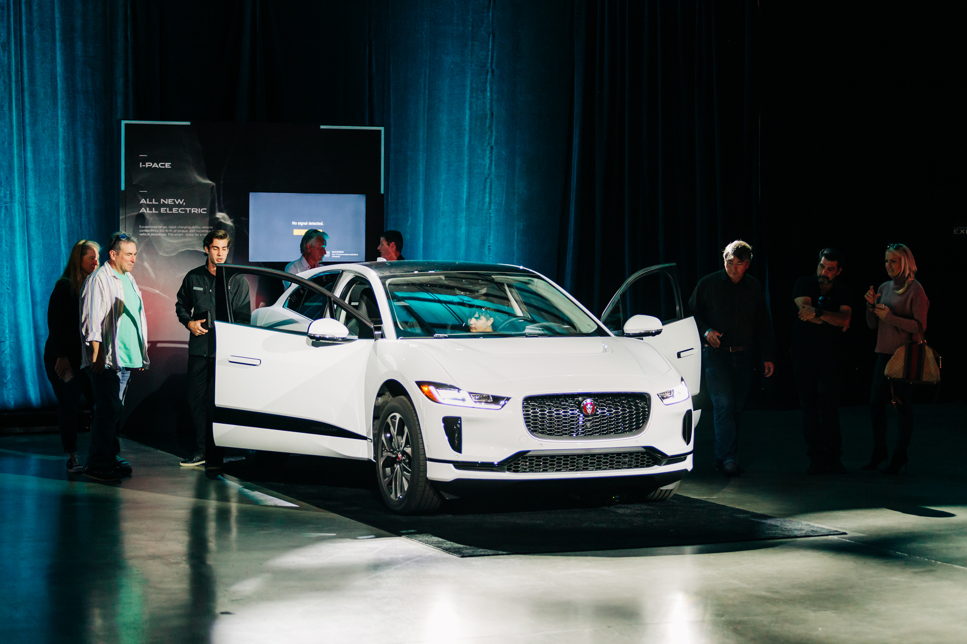 JAGUAR ELECTRIFIES SAN FRANCISCO WITH TEST DRIVE EXPERIENCE | Jaguar ...
