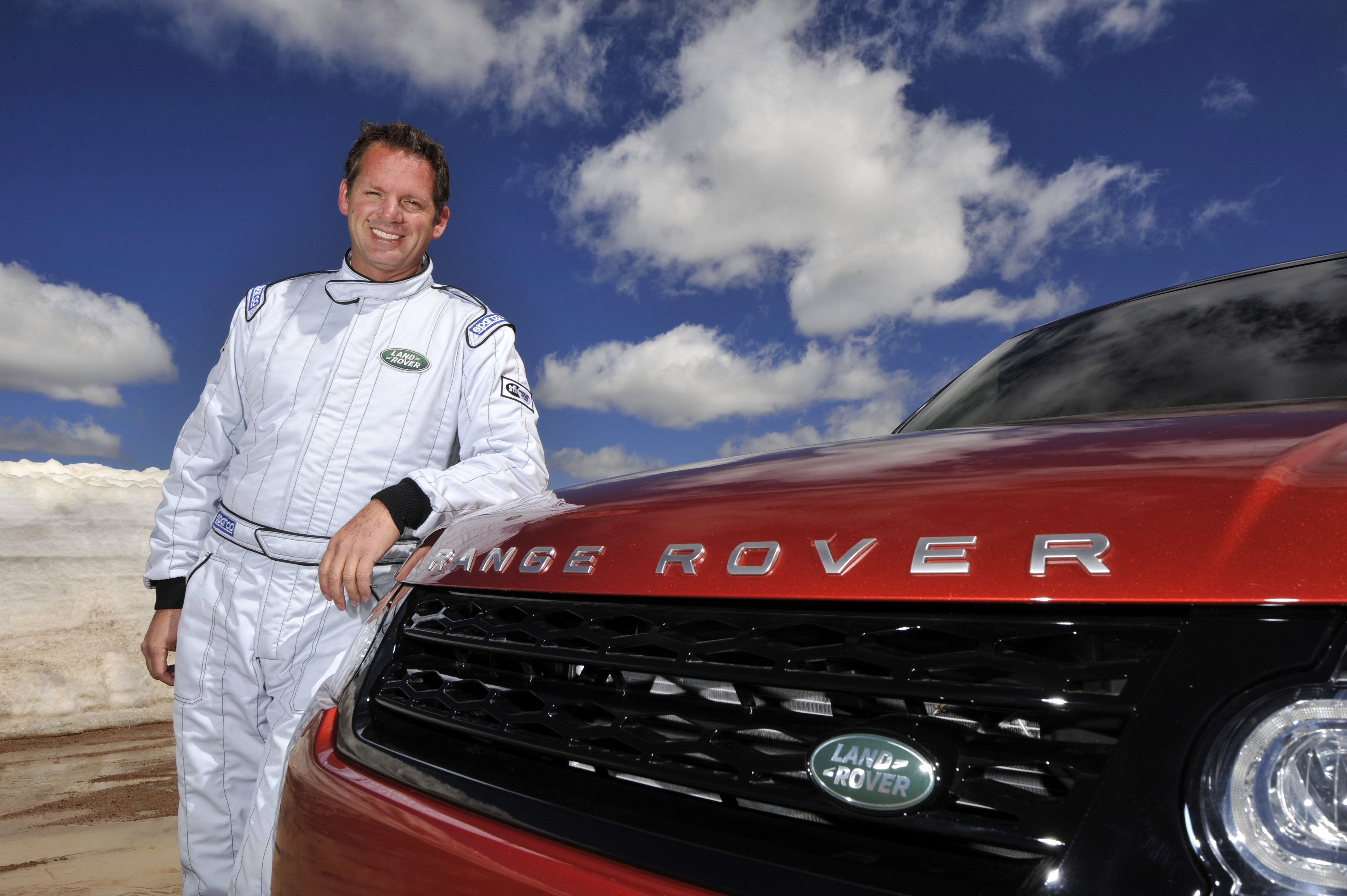 All-New Range Rover Sport Sets Pikes Peak Hill Climb Record | JLR Media ...