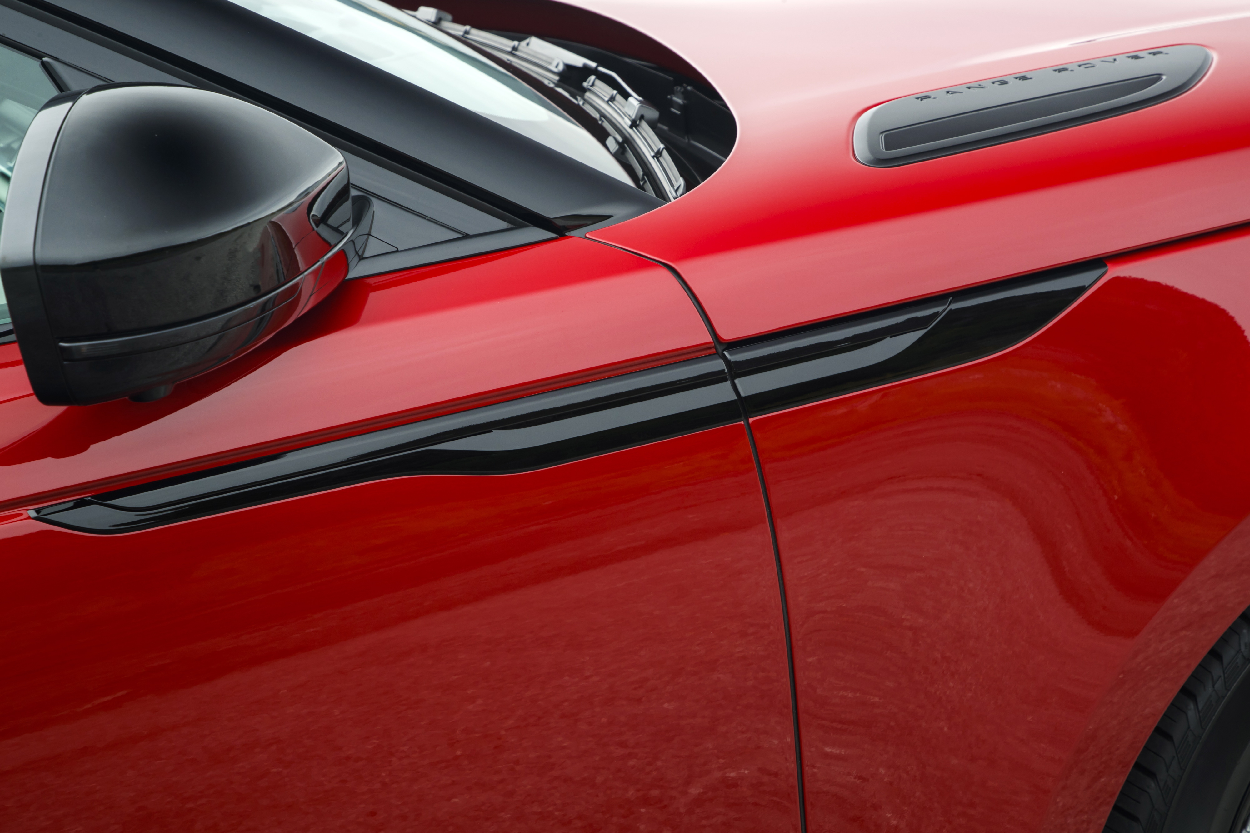 Range Rover Velar in Norwegen - Firenze Red | JLR Media Newsroom