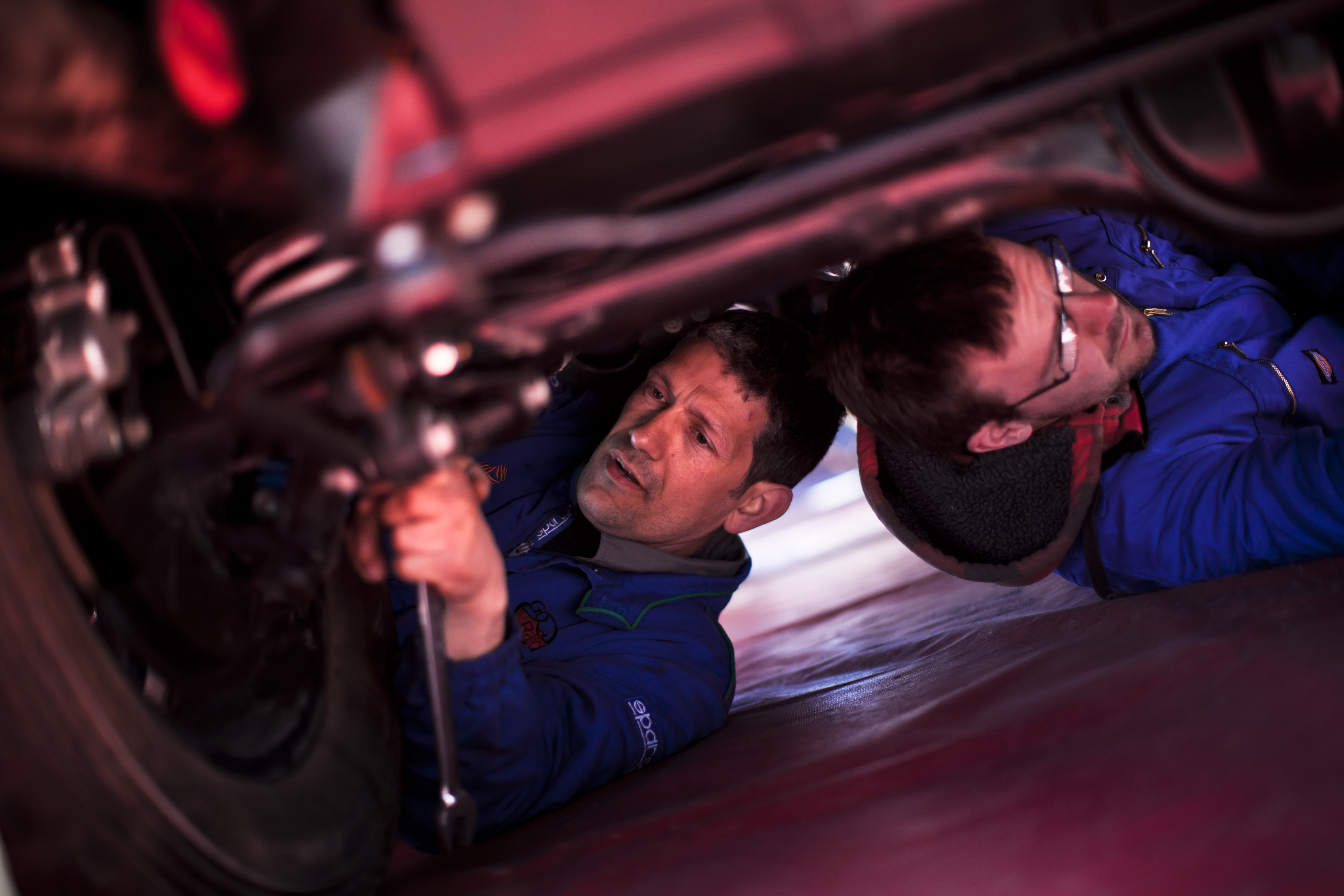 Encouraging Start to 2015 Defender Challenge with Edd Cobley Leading ...