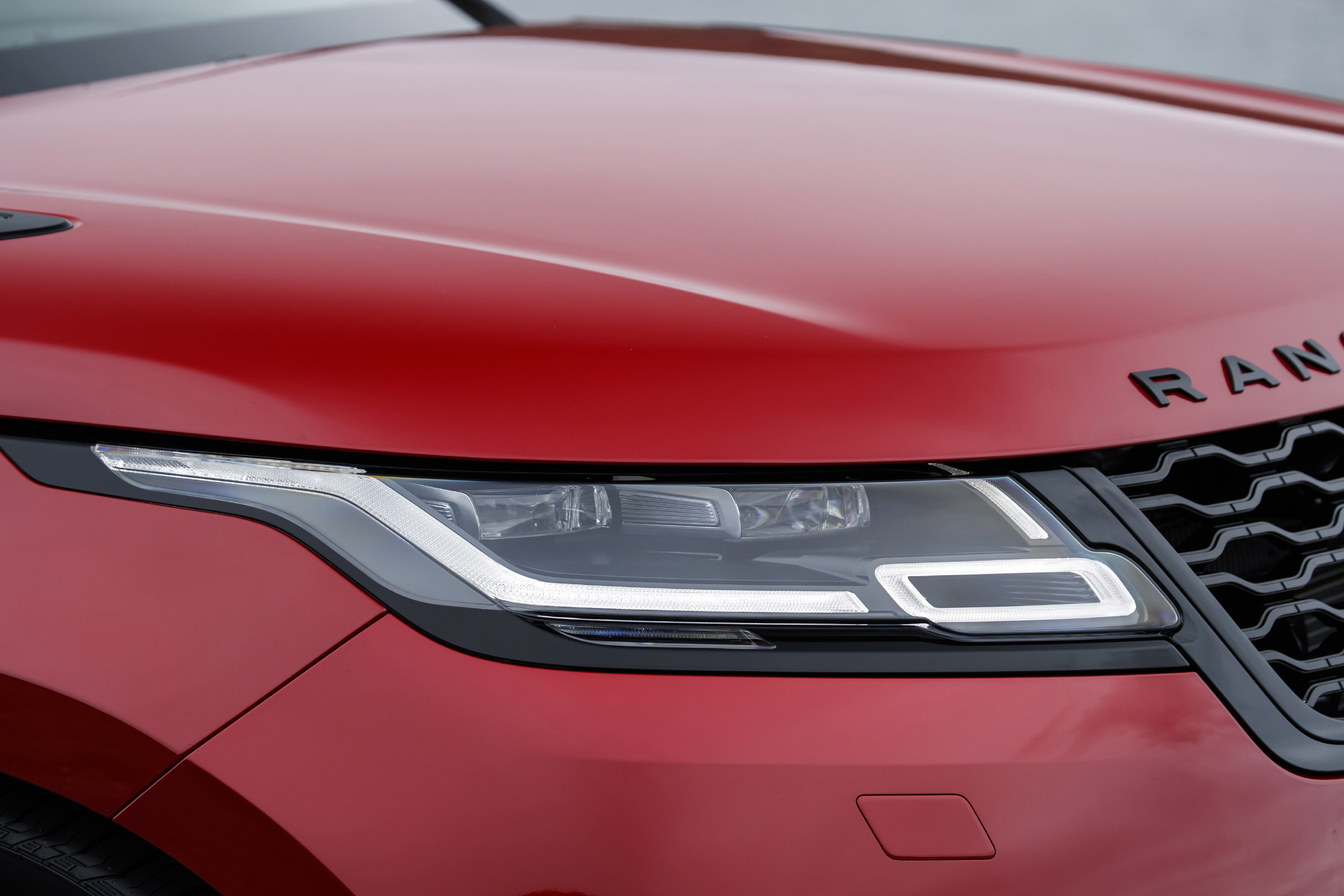 Range Rover Velar in Norwegen - Firenze Red | JLR Media Newsroom