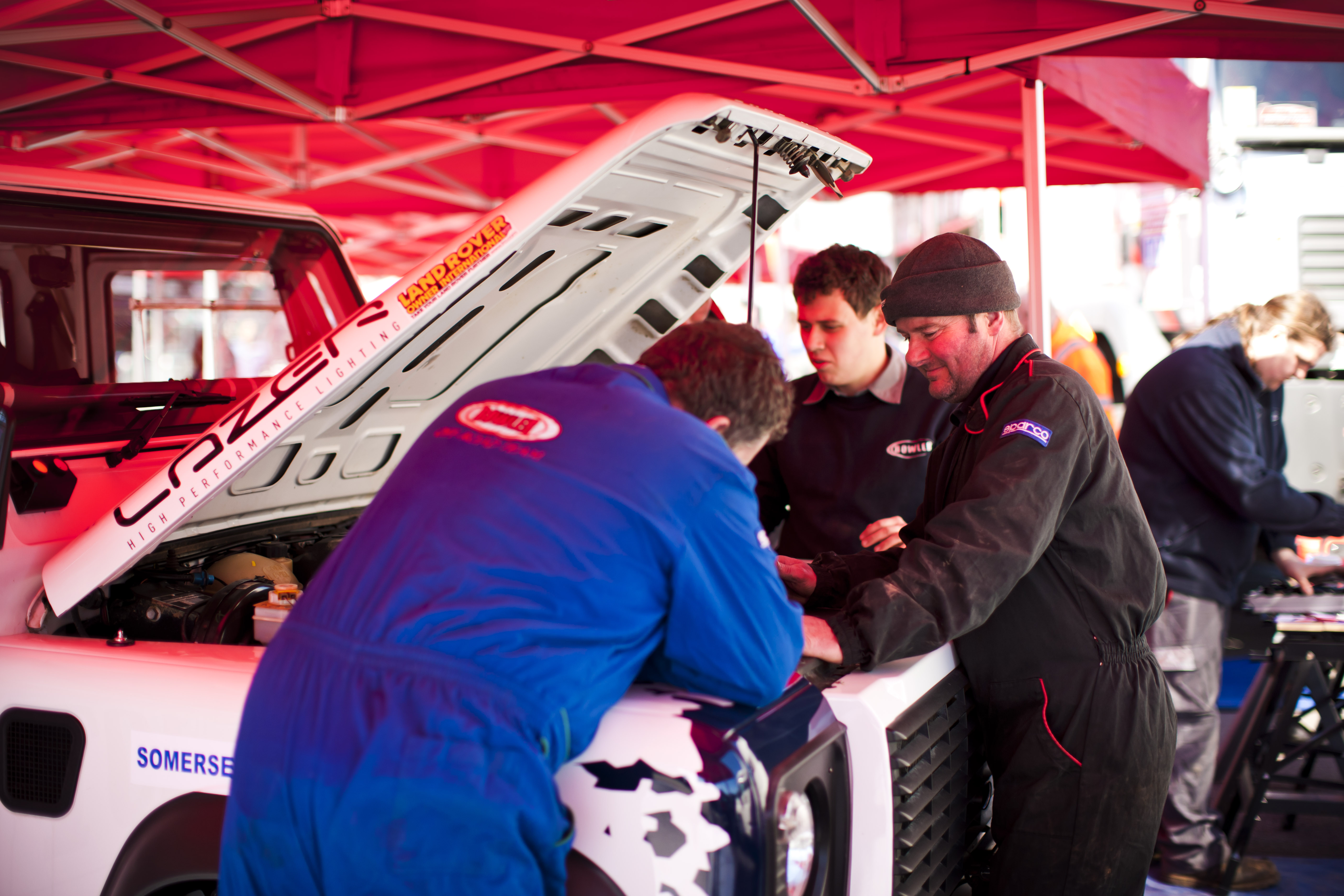 Encouraging Start to 2015 Defender Challenge with Edd Cobley Leading ...