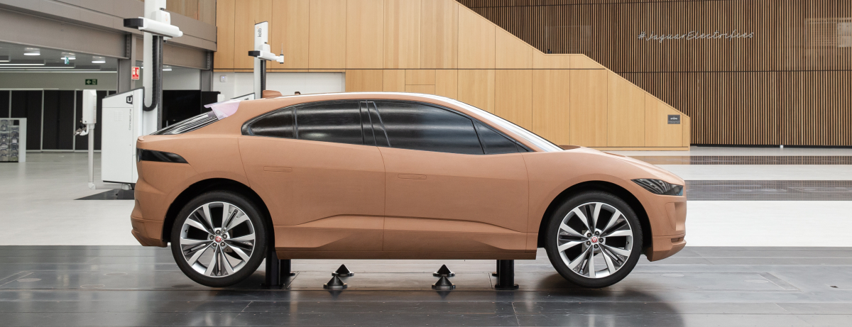 FUTURE MAKERS: BEHIND THE SCENES AT THE JAGUAR DESIGN STUDIO | Land ...