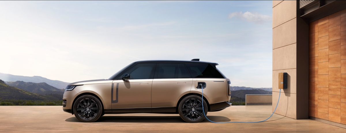 NEW RANGE ROVER: ORDERS OPEN FOR FLAGSHIP SV MODEL AND EXTENDED RANGE ...