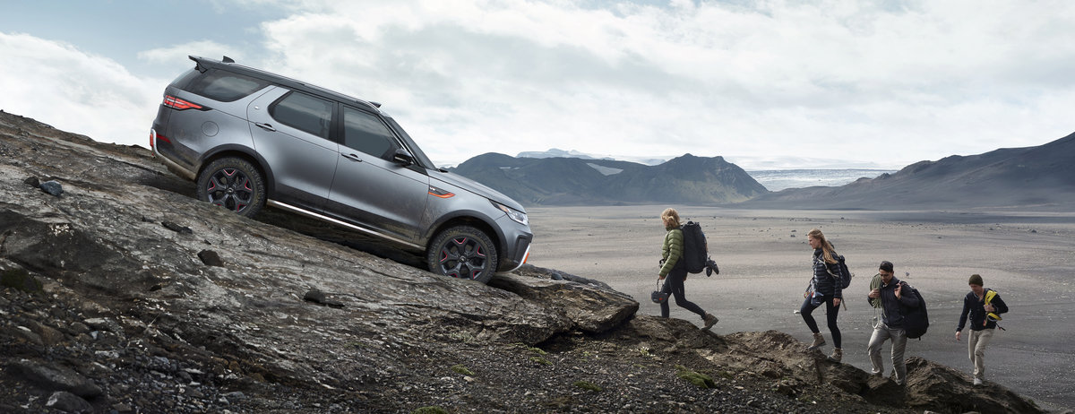 NUEVO DISCOVERY SVX: LAND ROVER PRESENTA SU TODOTERRENO EN EL SALÓN IAA ...