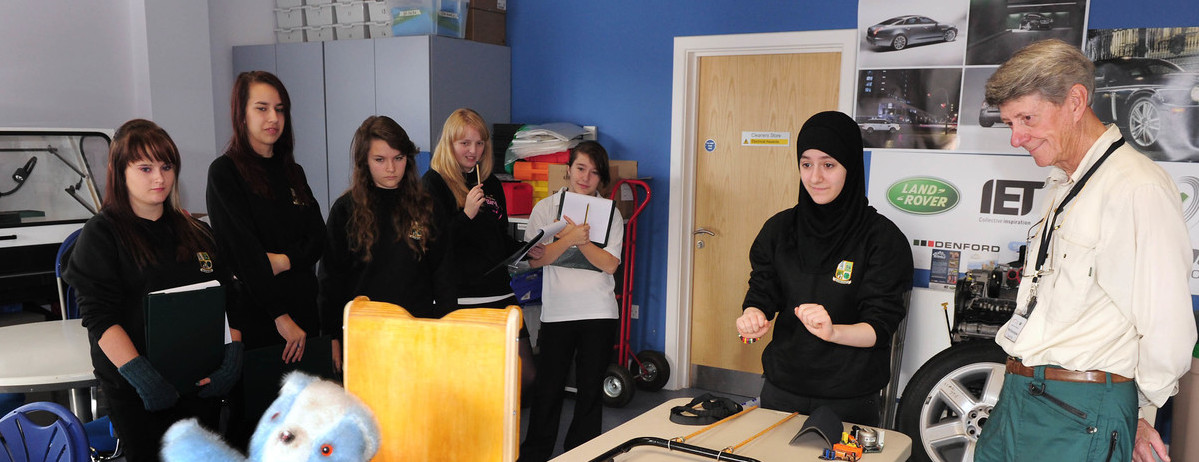 Jaguar Land Rover Invite Schools To 'See Inside Manufacturing' | JLR ...