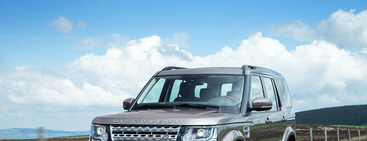 Striking Features Bring Heightened Level Of Luxury To The Land Rover ...