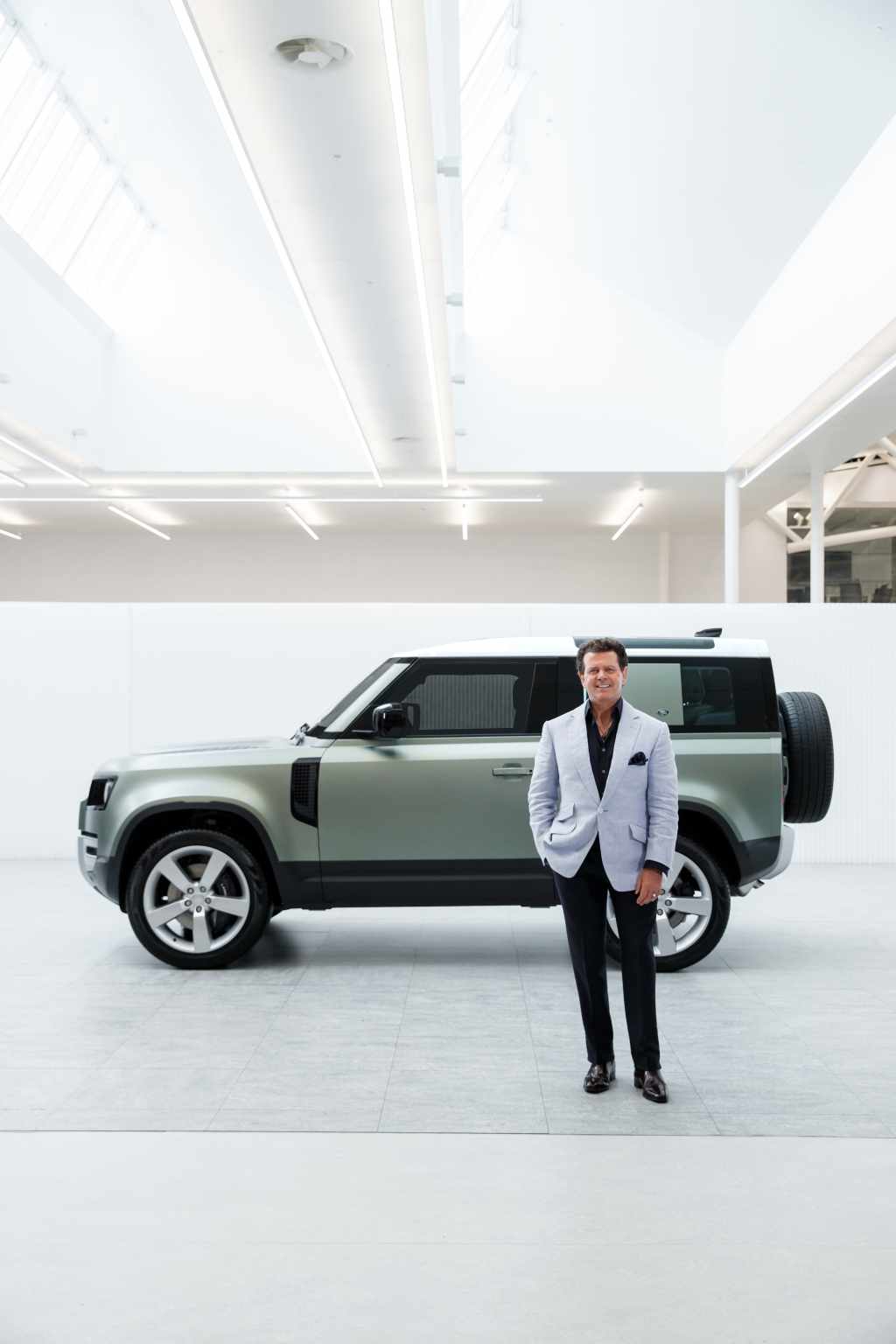 NEW LAND ROVER DEFENDER: REINVENTING A DESIGN ICON | Land Rover Media ...