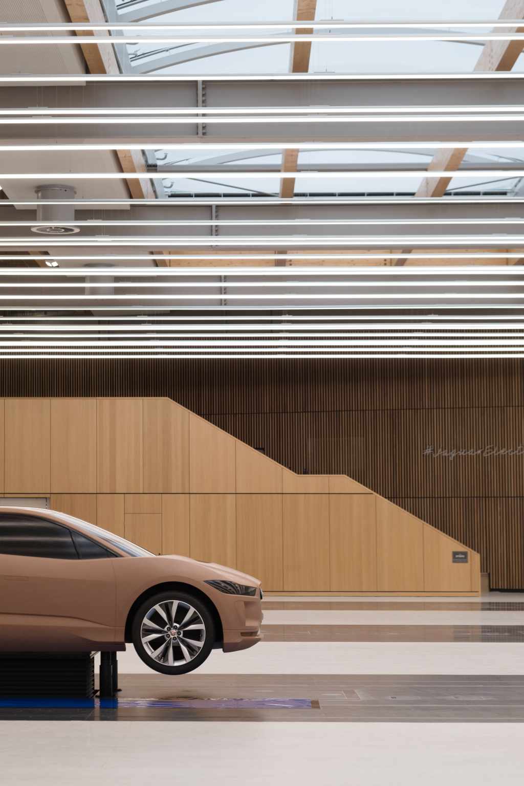 NEW JAGUAR DESIGN STUDIO: JAGUAR OPENS THE DOORS TO ITS HEART AND ...