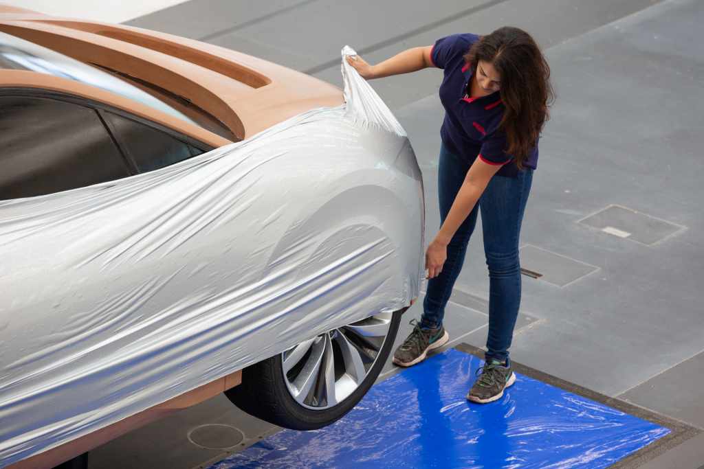 JAGUAR OPENS THE DOORS OF ITS NEW DESIGN STUDIO | Jaguar Media Newsroom