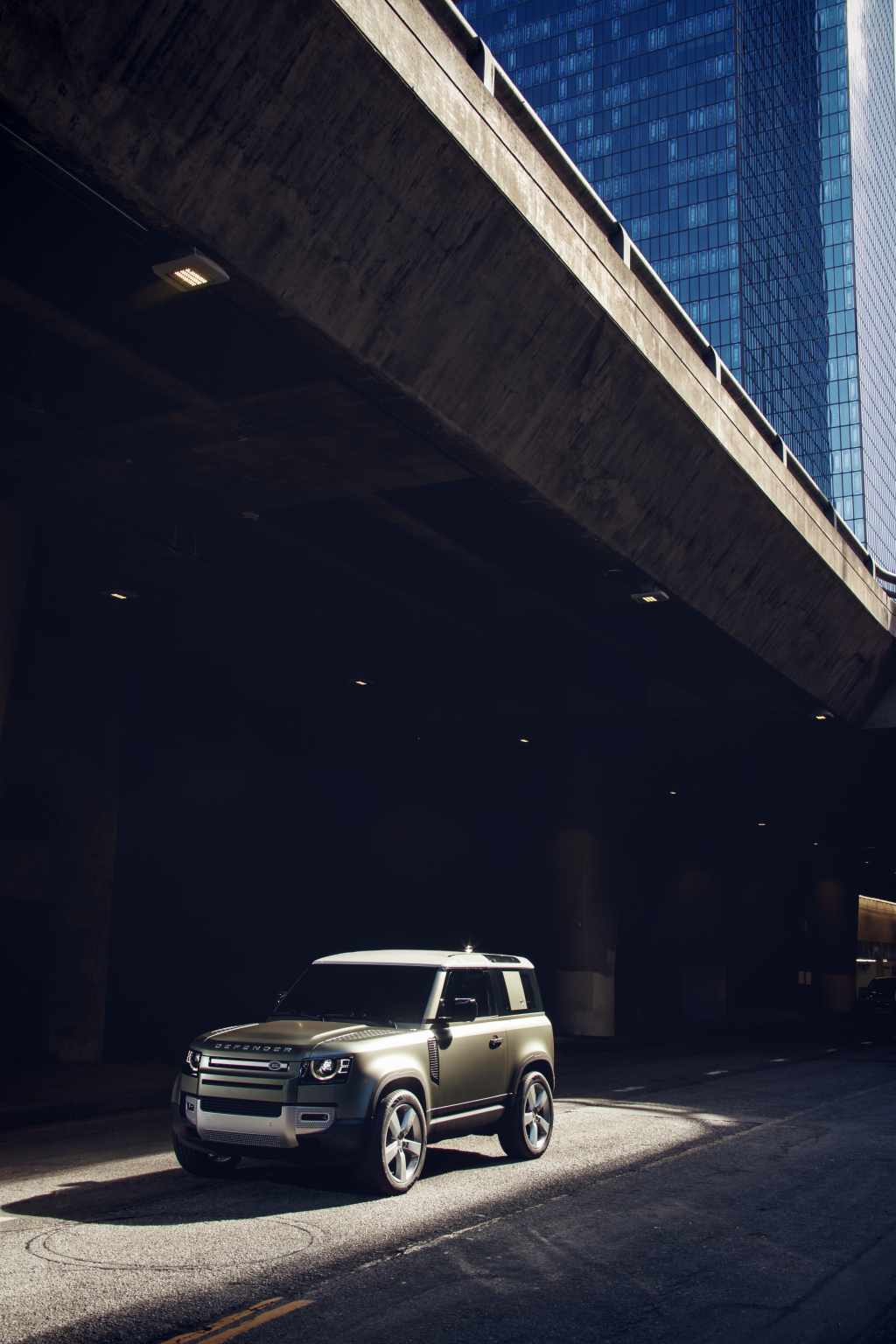 NEW LAND ROVER DEFENDER 90 GOES ON SALE FOLLOWING UNPRECEDENTED DEMAND ...