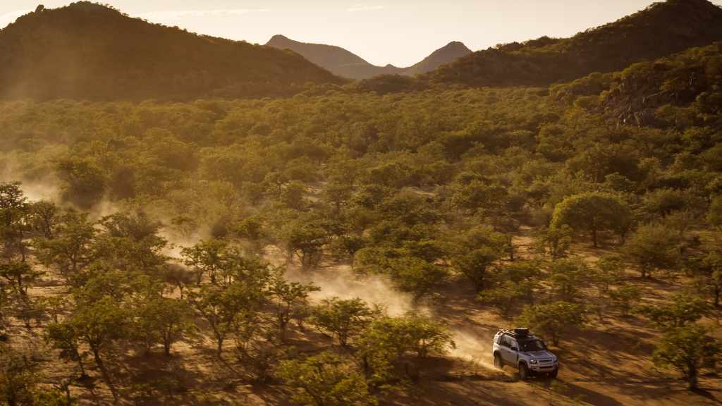 New Defender - Namibia - Off-Road - Sand & Desert Terrain | JLR Media ...