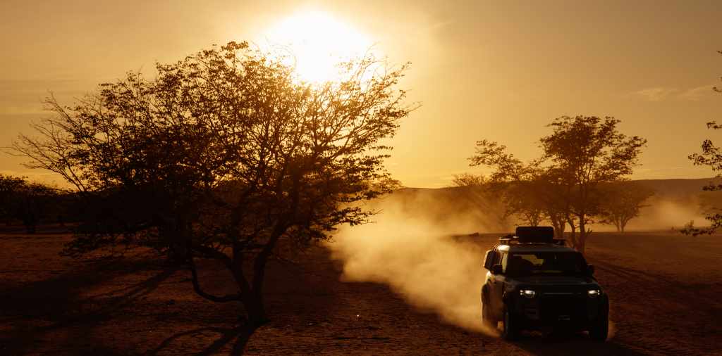 New Defender - Namibia - Off-Road - Sand & Desert Terrain | JLR Media ...