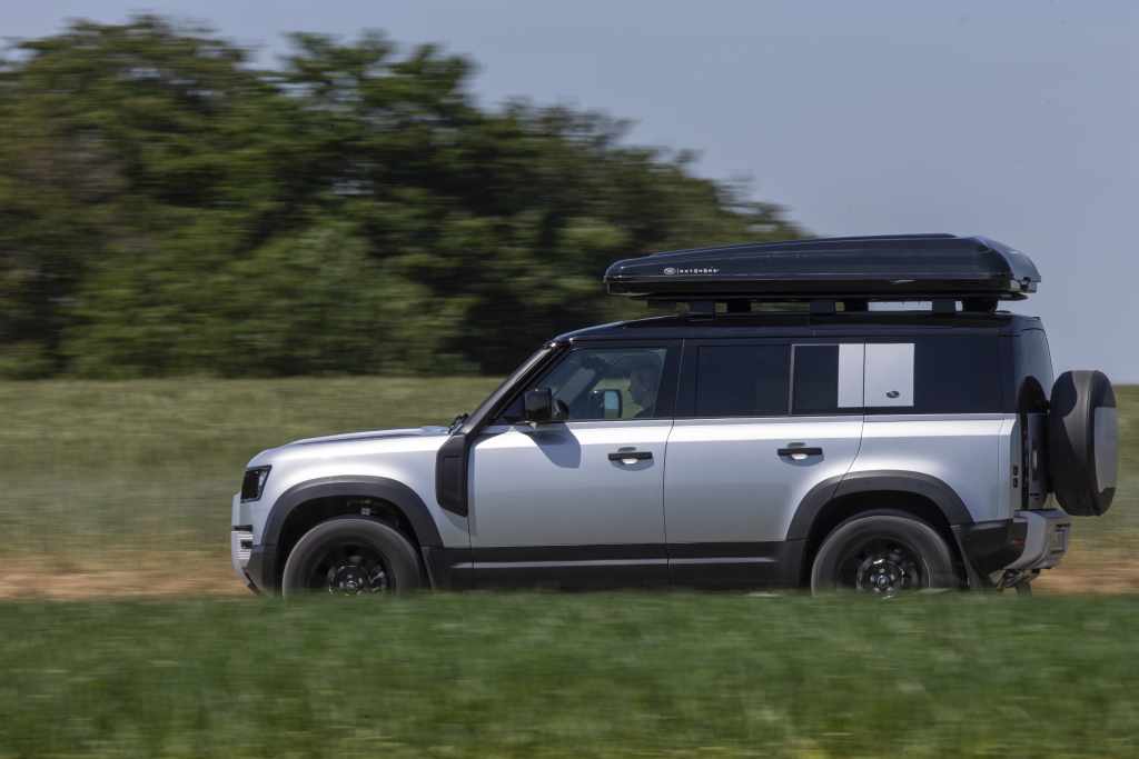 LAND ROVER AND AUTOHOME CREATE RUGGED ROOF TENT FOR NEW DEFENDER | Land ...