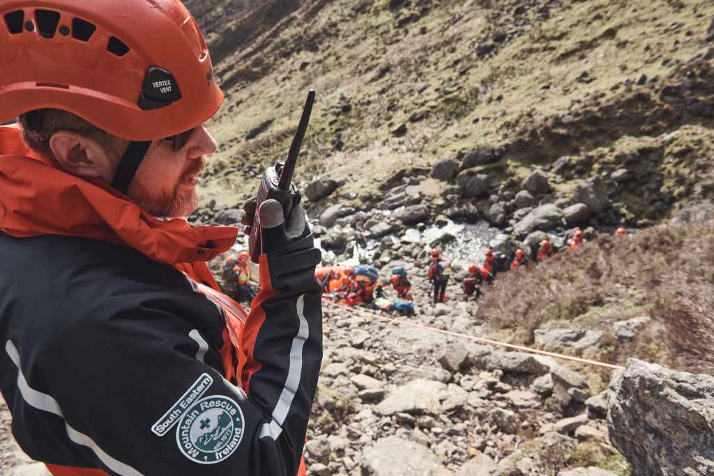 ENGINEERED TO SERVE: LAND ROVER DISCOVERY SUPPORTS LANDMARK RESCUE AS ...