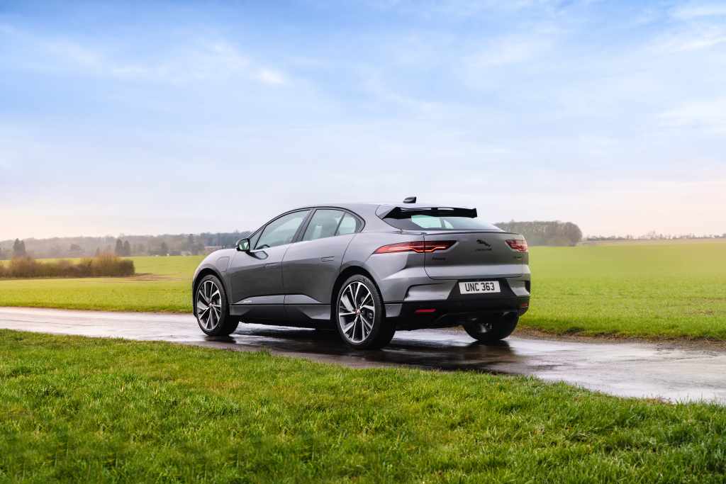 I-PACE EV400 AWD – EIGER GREY | Jaguar Homepage UK