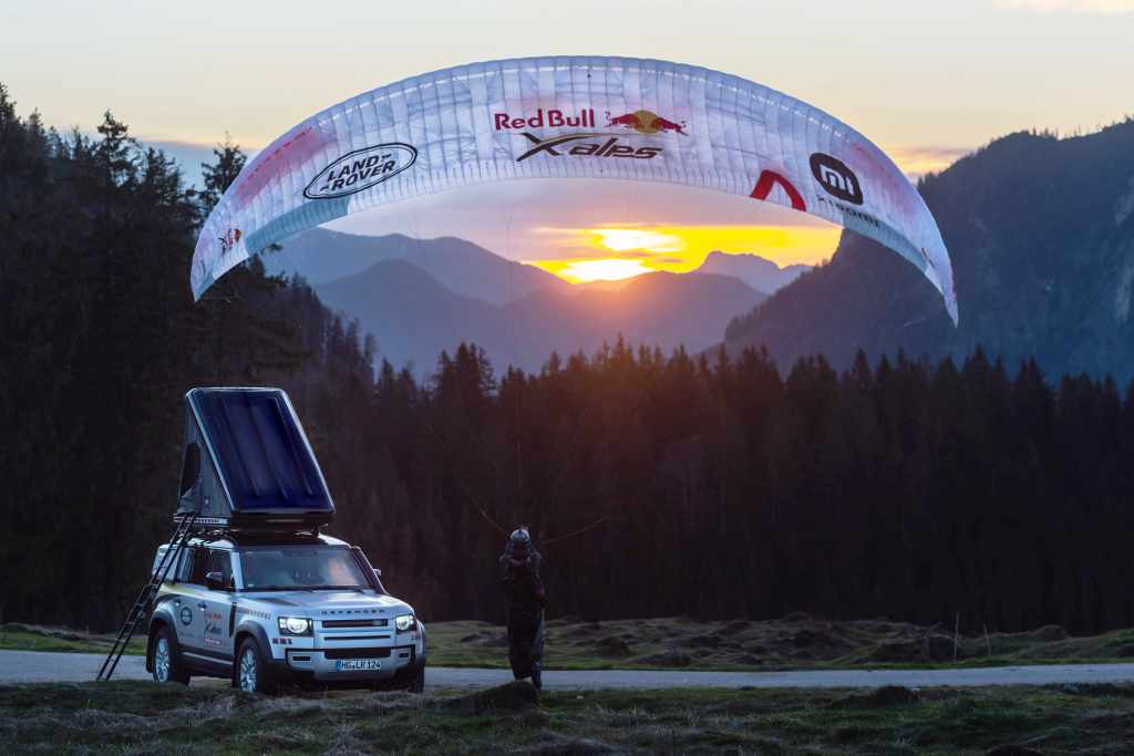 LAND ROVER DEFENDER SUPPORTS THE WORLD’S TOUGHEST ADVENTURE RACE | JLR ...