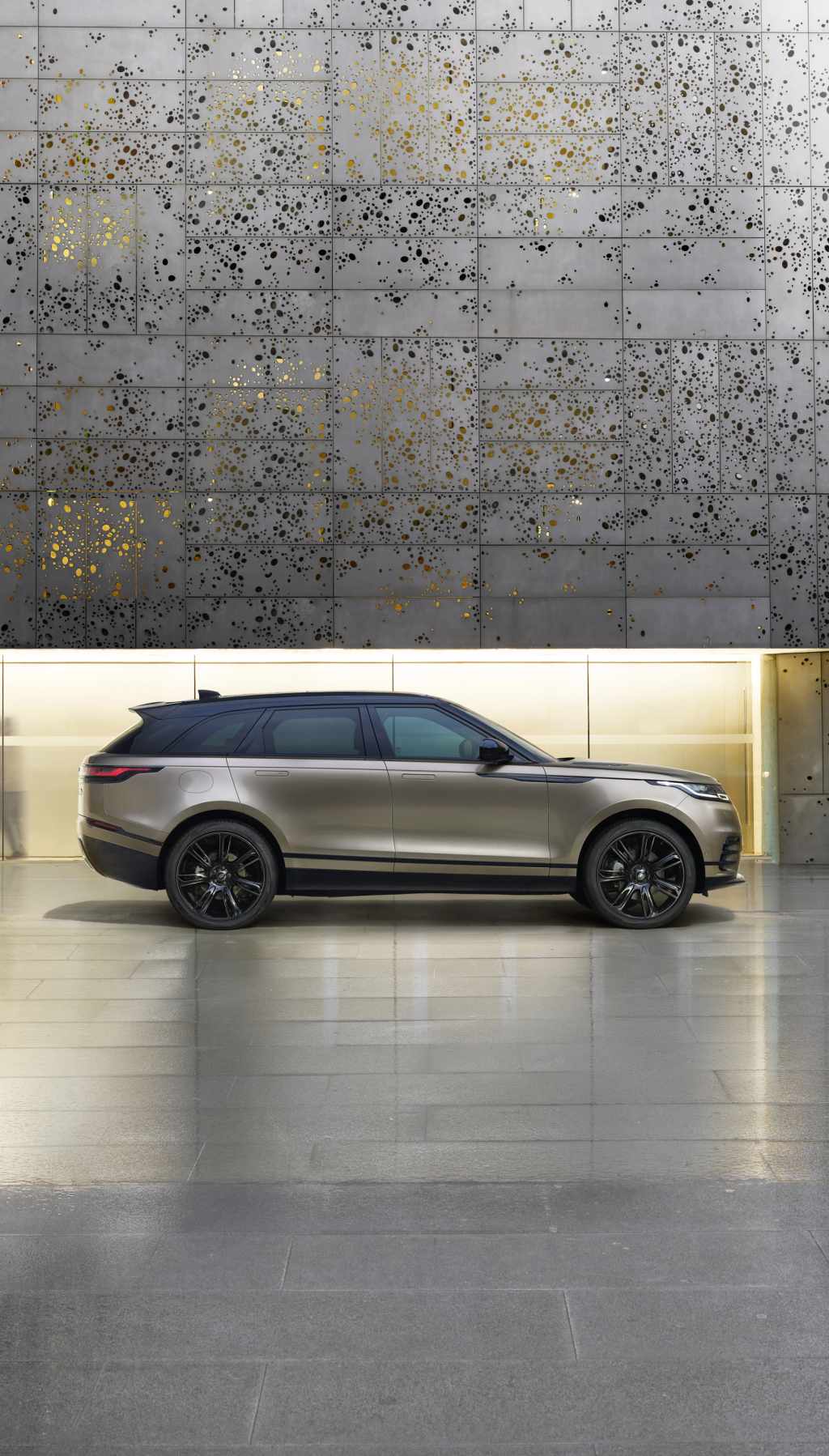 DESIRABLE NEW RANGE ROVER VELAR HST EDITION | Land Rover Media Newsroom