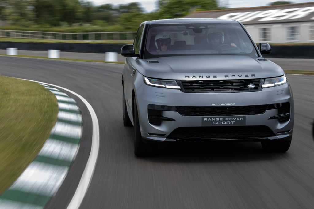 NEW RANGE ROVER SPORT PROTOTYPE PASSENGER RIDES AT GOODWOOD | Land ...