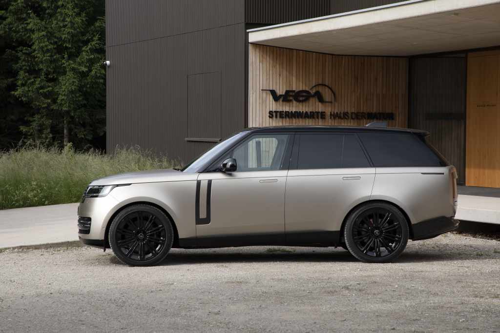 Der neue Range Rover - Sunset Gold/First Edition P530 | Land Rover ...