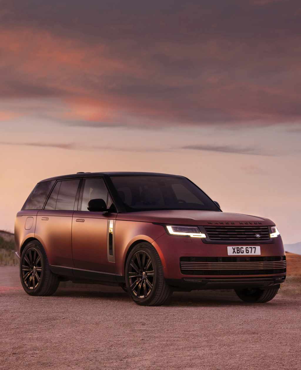 New Range Rover PHEV P510e | Land Rover Media Newsroom