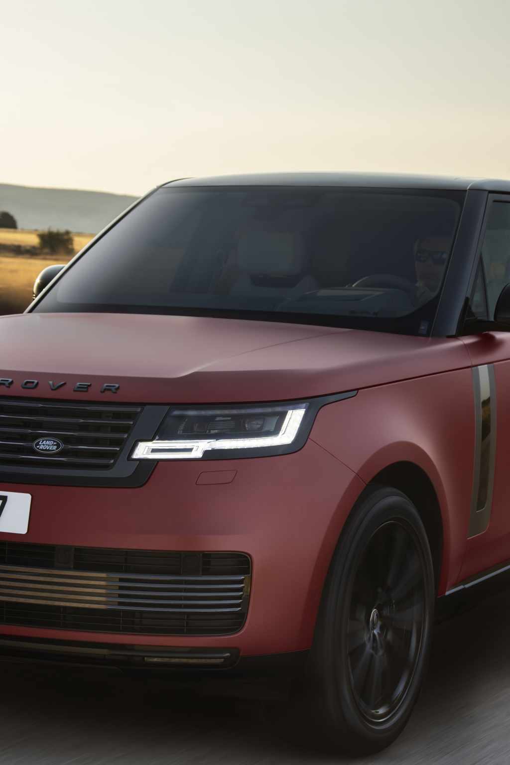 New Range Rover PHEV P510e | Land Rover Media Newsroom