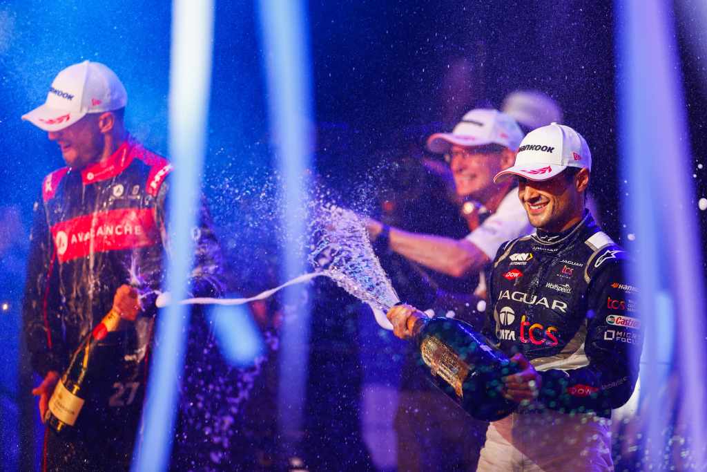 JAGUAR TCS RACING TAKE TEAMS’ TITLE FIGHT TO THE WIRE AS MITCH EVANS ...