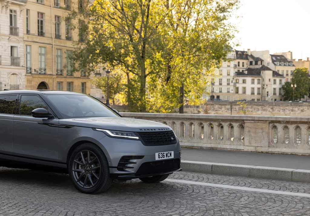 VELAR HSE DYNAMIC P400E - LOCATION | Land Rover Media Newsroom