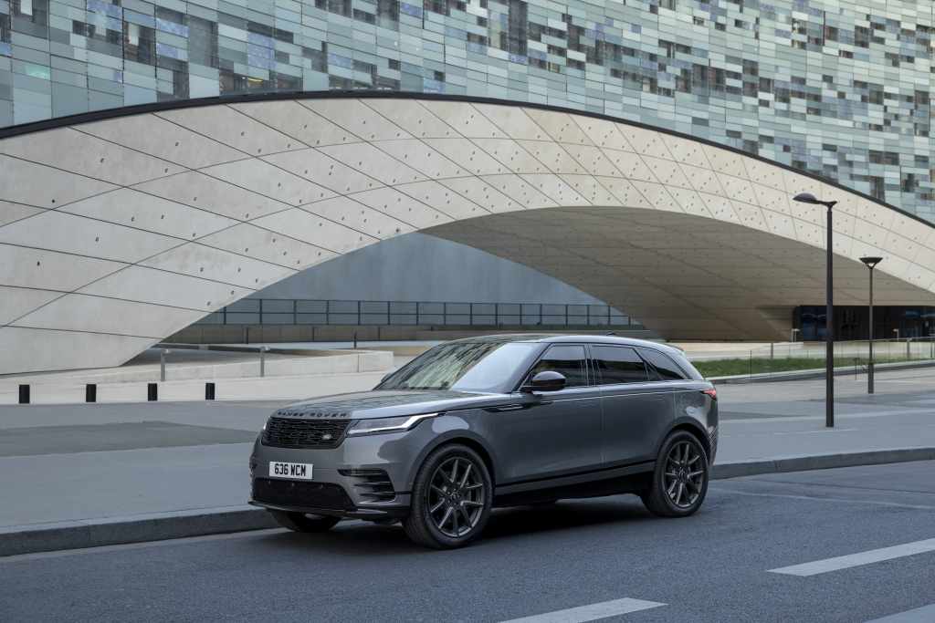 VELAR HSE DYNAMIC P400E - LOCATION | Land Rover Media Newsroom