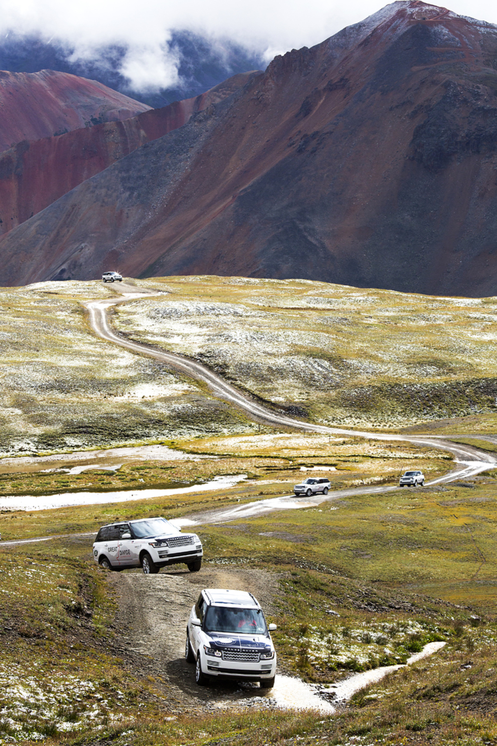 Land Rover celebrates 25th anniversary of the Great Divide Expedition ...