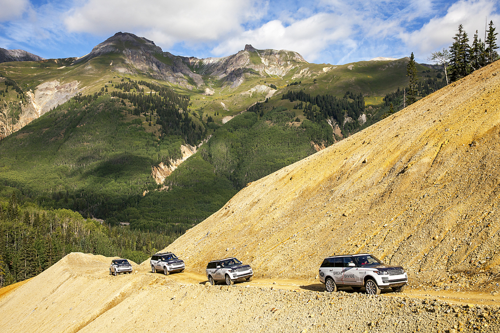 Land Rover celebrates 25th anniversary of the Great Divide Expedition ...