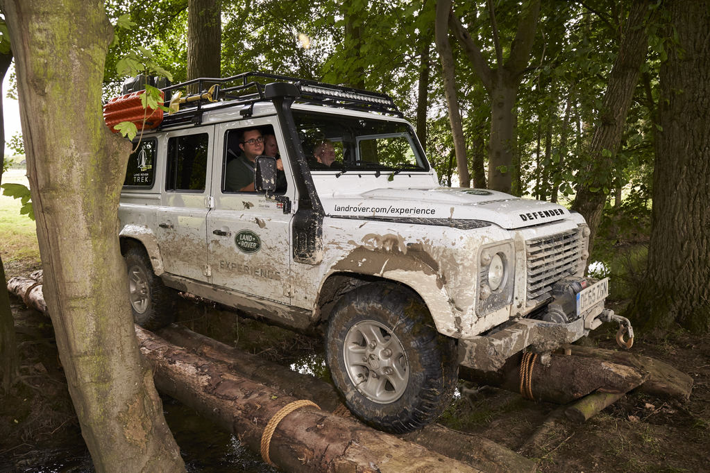 TASTE ADVENTURE WITH LAND ROVER’S NEW ‘EASTNOR EXPLORER’ EXPEDITIONS ...