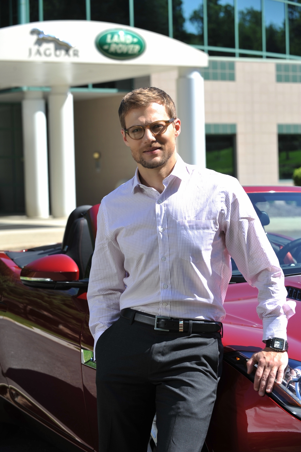 MOMENTS OF MOMENTUM | Jaguar Media Newsroom