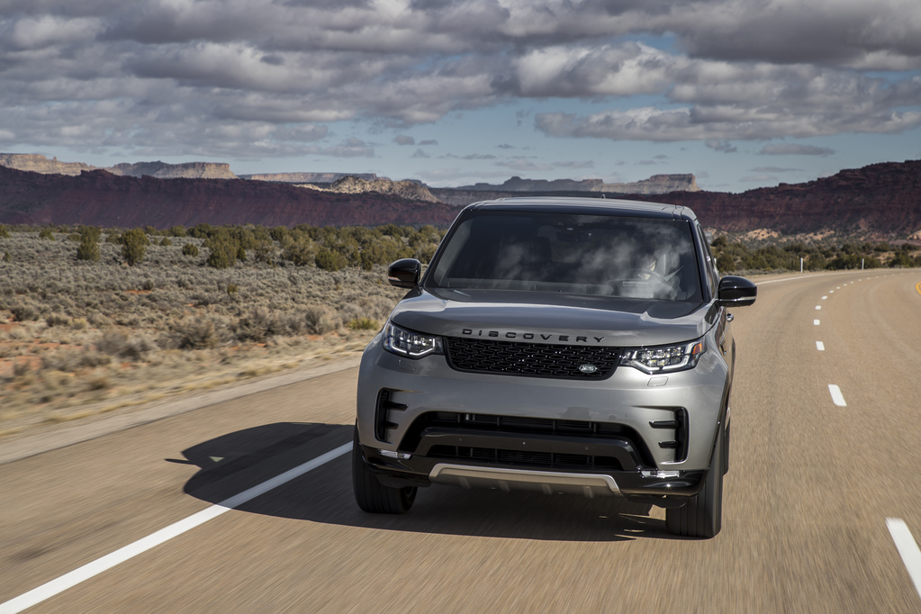 NEW ENGINE AND SAFETY TECH FOR LAND ROVER DISCOVERY | Jaguar Media Newsroom