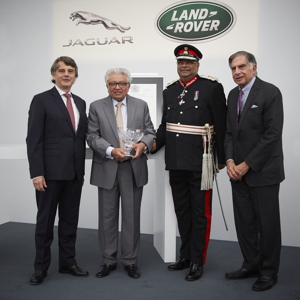 Jaguar Land Rover Presented with 2015 Queen’s Award for Sustainable ...