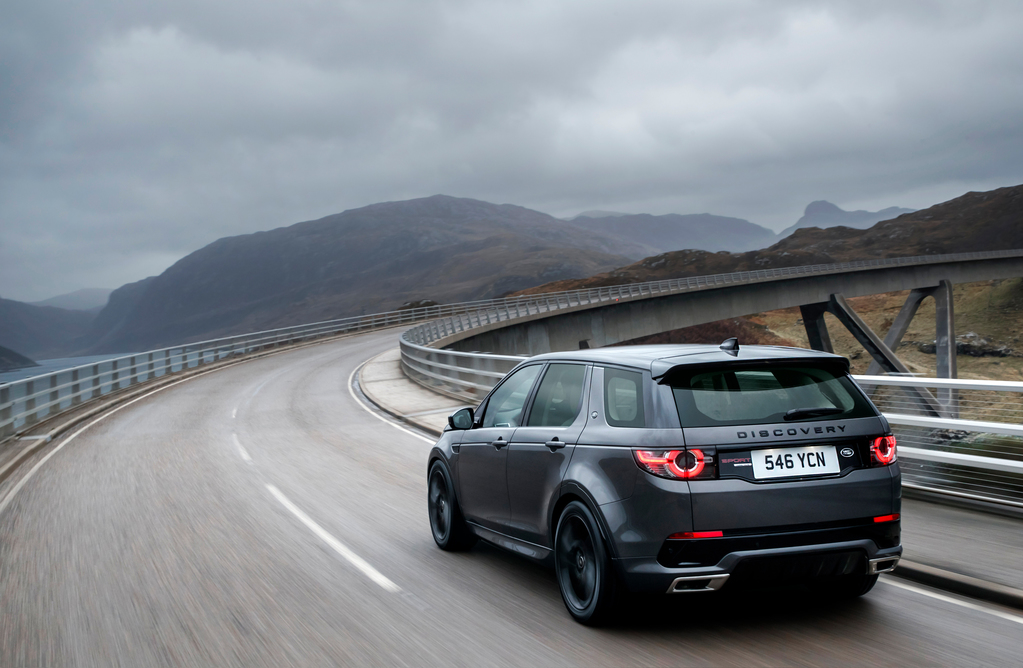 LATEST INGENIUM ENGINE TECHNOLOGY INJECTS PERFORMANCE INTO LAND ROVER ...